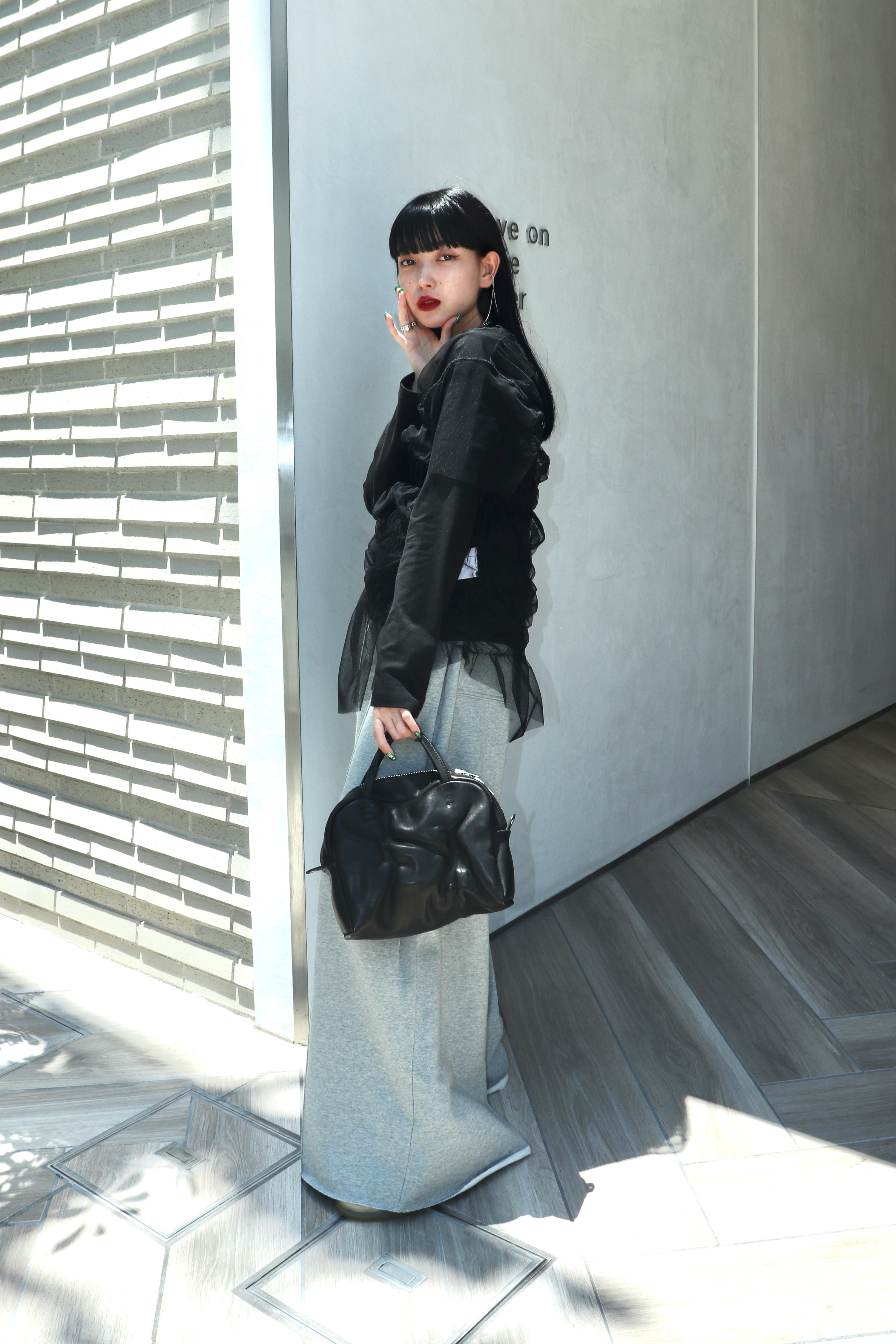 It's a liminal. – PALETTE art alive ONLINE STORE