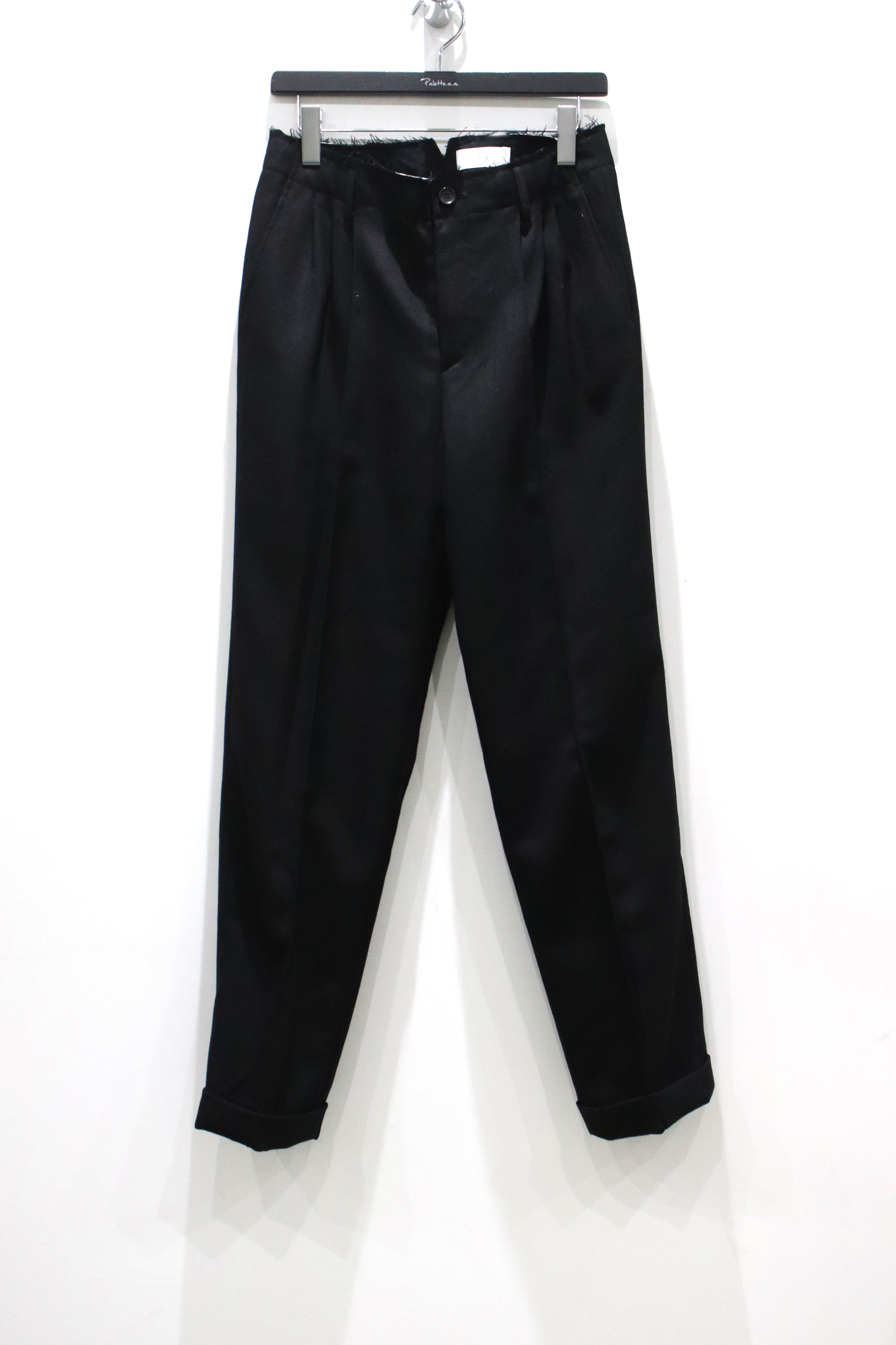 Urig（ウーリッヒ）のALPACA SAXONY CREASE STITCH PANTS HL BLACK(パンツ)の通販｜PALETTE ...