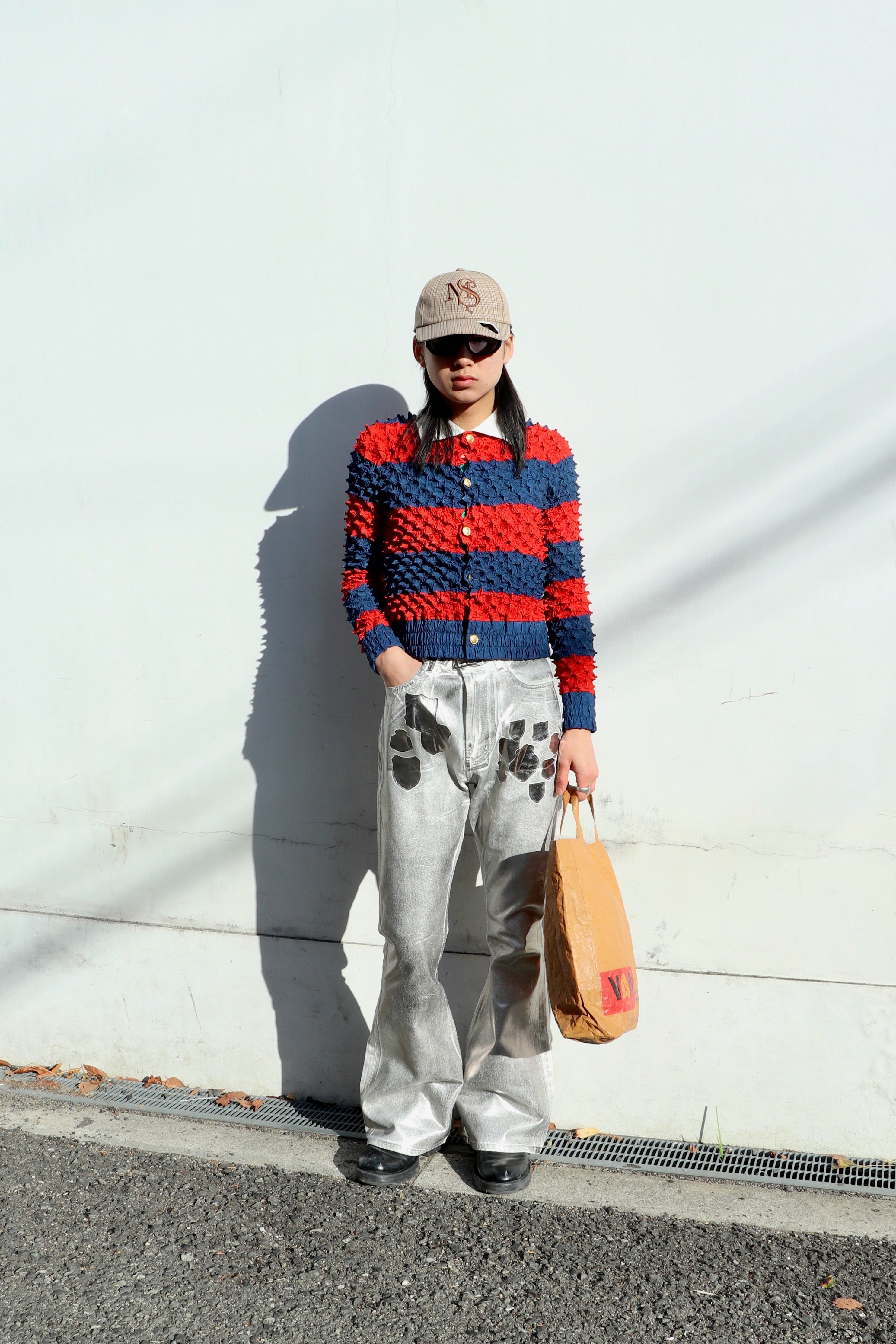 MASU(エムエーエスユー)の“MASU BOYS” EMBLEM BELL-BUTTOM JEANS SILVERの通販｜PALETTE art aliveのオンラインショップ ...