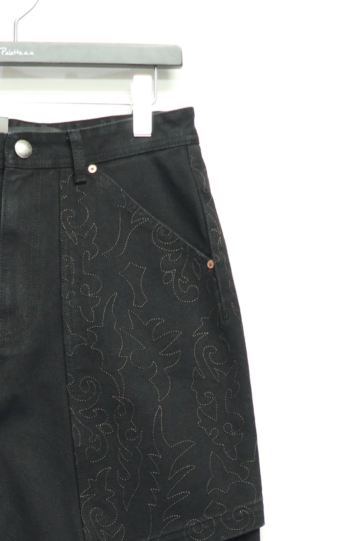 ANDERSSON BELL(アンダースンベル)のEMBROIDERY WRAP JEANS BLACKの通販｜PALETTE art ...