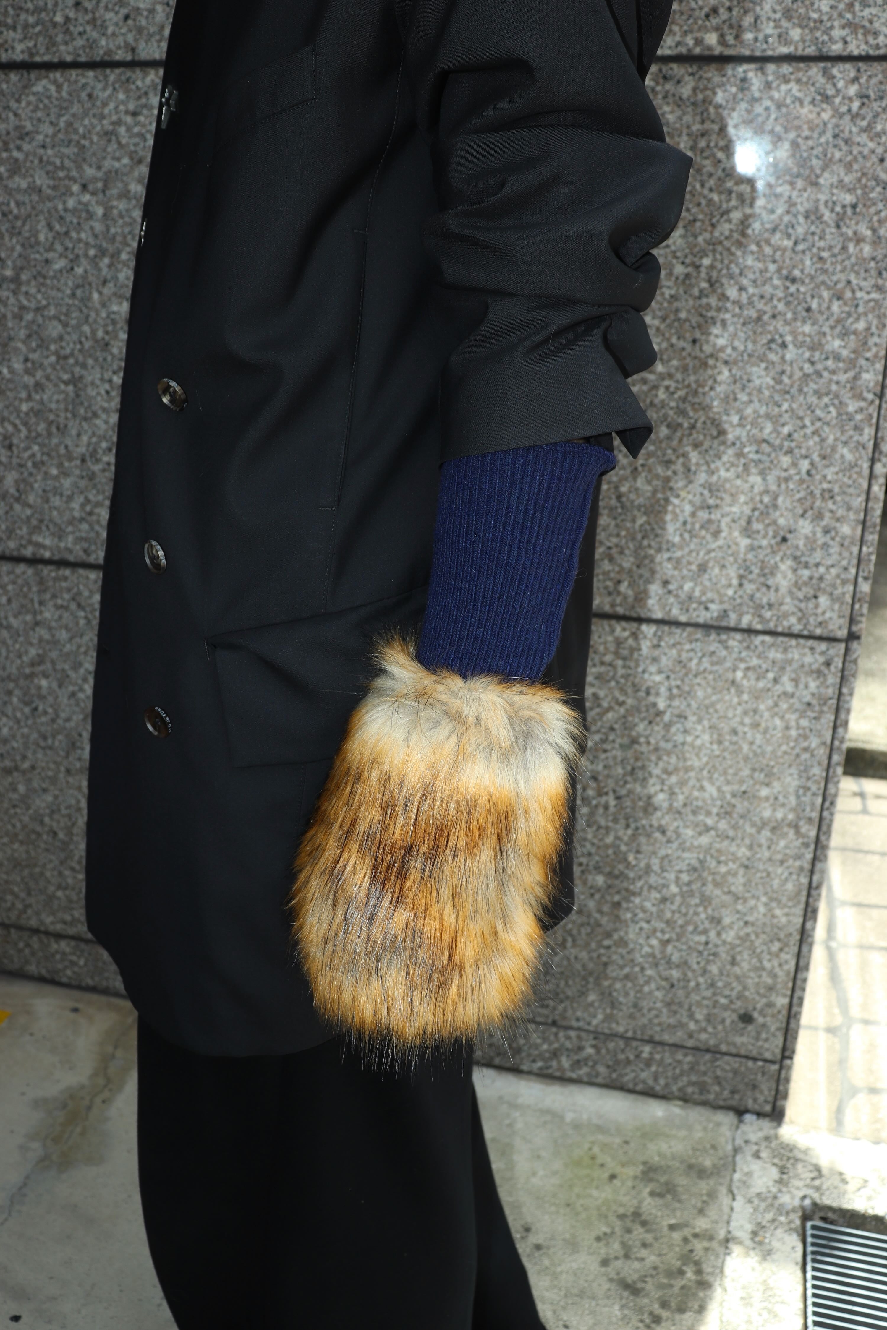 TOGA TOO(トーガ)のFur gloves BEIGEの通販｜PALETTE art aliveのオンラインショップ – PALETTE ...