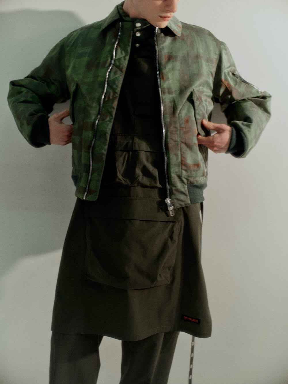 NULABEL(ニューレーベル)のAPRON FLAME RESITANT OLIVEの通販｜PALETTE art aliveのオンライン ...